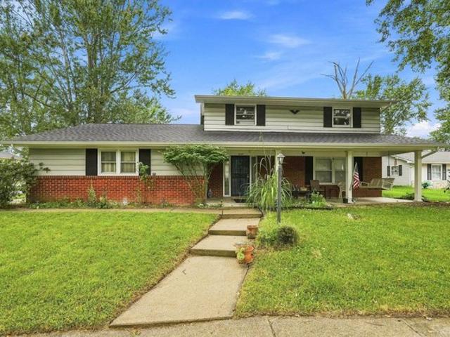 6109 Graymoor Ln, Fort Wayne, IN 46835
