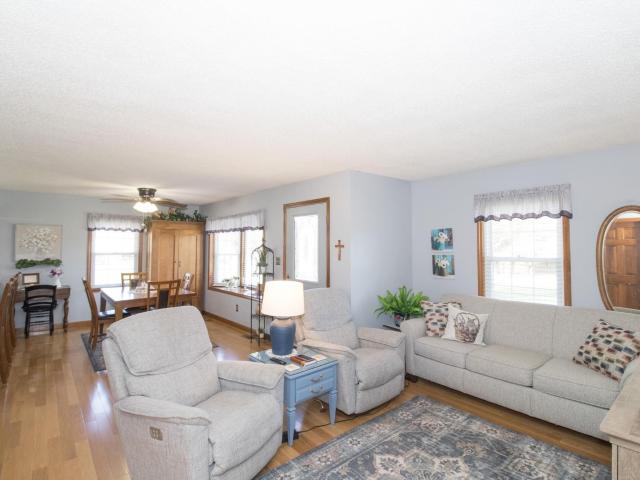 6109 Hogue Road