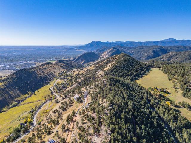 6109 Red Hill Road, Boulder, US, CO