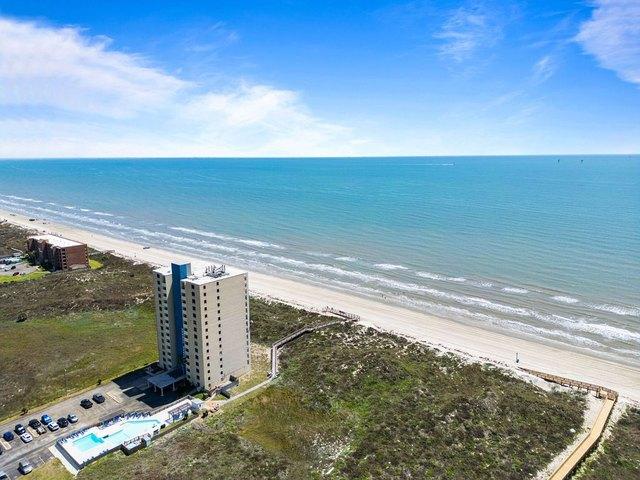 6109 State Highway 361 Apt 204, Port Aransas, TX 78373