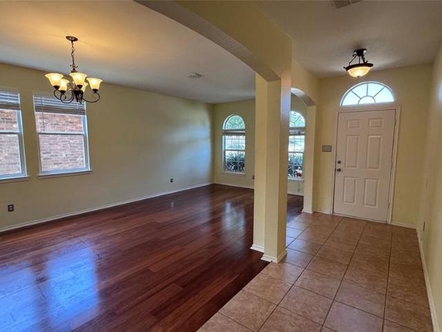 6100 Moor Hen Drive