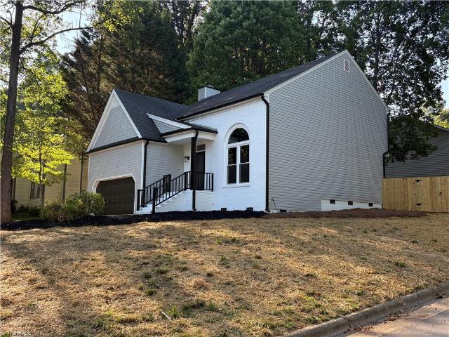 6100 Clarkwood Circle