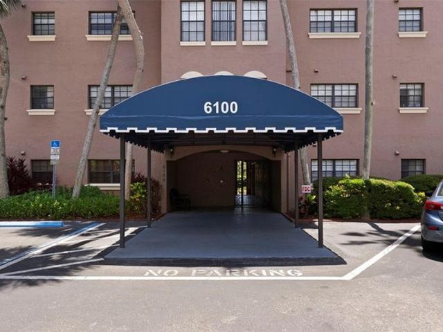 6100 Gulfport Blvd S Apt 107, Gulfport, FL 33707