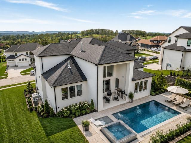 6100 Lookaway Cir