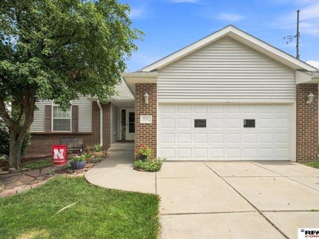 6100 S 81st St, Lincoln, NE 68516