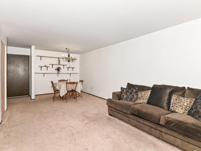6100 W Stonehedge Dr, Unit 167