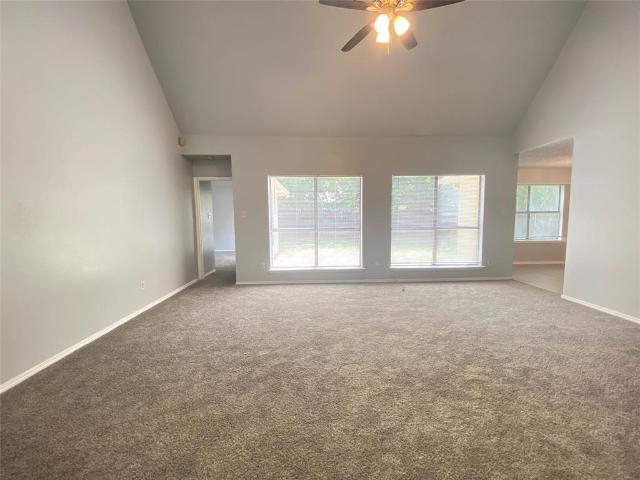 6101 Meadowside Trail