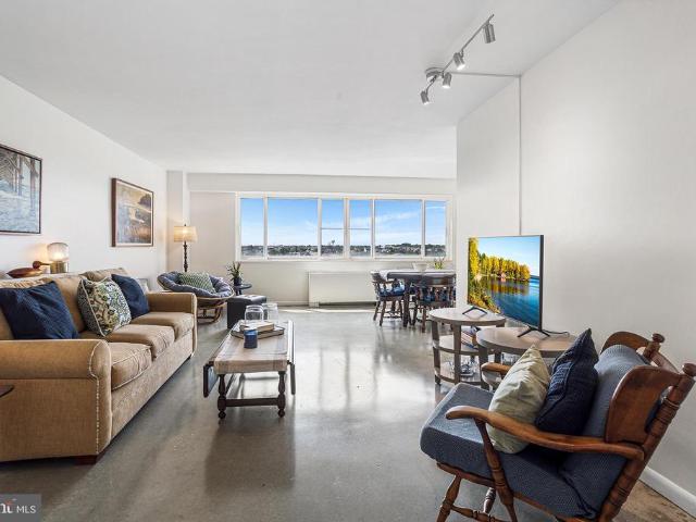 6101 Monmouth Avenue # 611