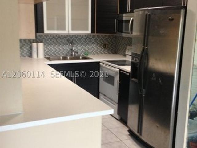 6101 N Falls Cir Dr Unit 409, Lauderhill, FL 33319