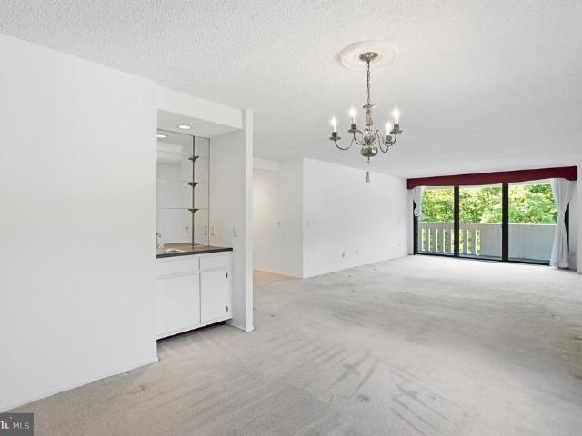 6101 Edsall Road # 502