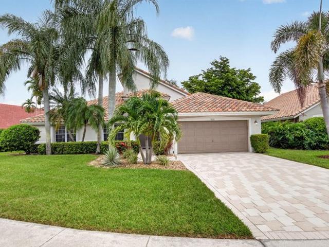 6101 Hook Ln, Boynton Beach, FL 33437