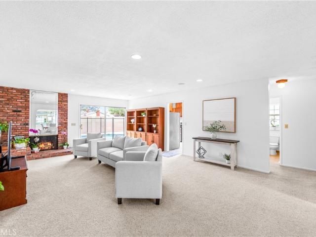 6101 Killarney