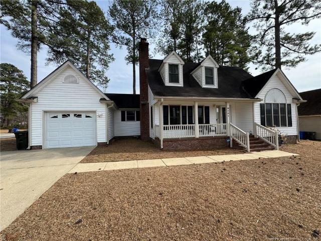 6101 Lakeway Drive