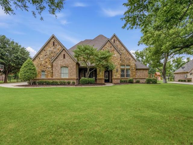 6101 Paper Shell Way, Fort Worth, TX 76179