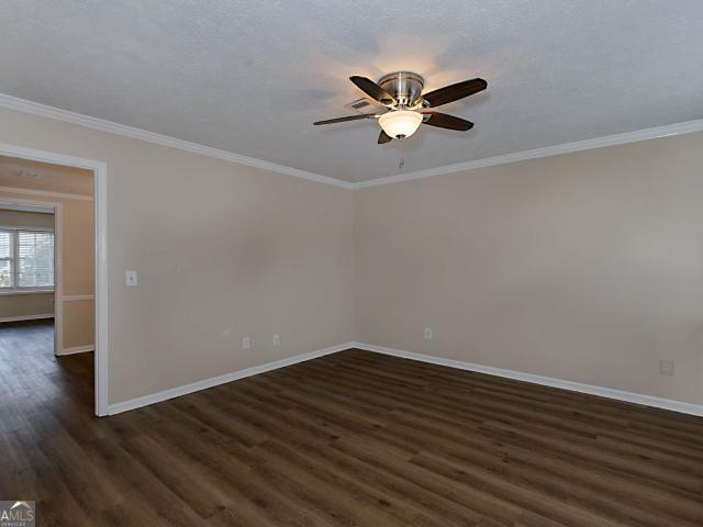 6101 River Road 2