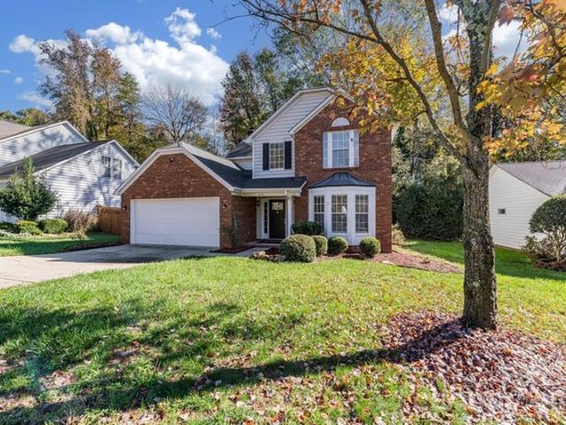 6101 Skyline Dr, Charlotte, NC 28269