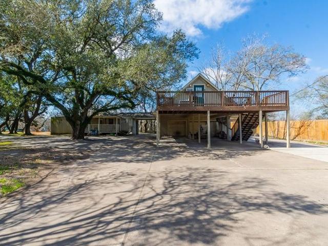 6102 Masters Rd, Manvel, TX 77578