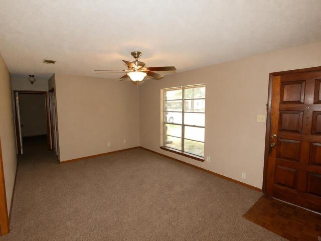 6102 N Woodview Drive