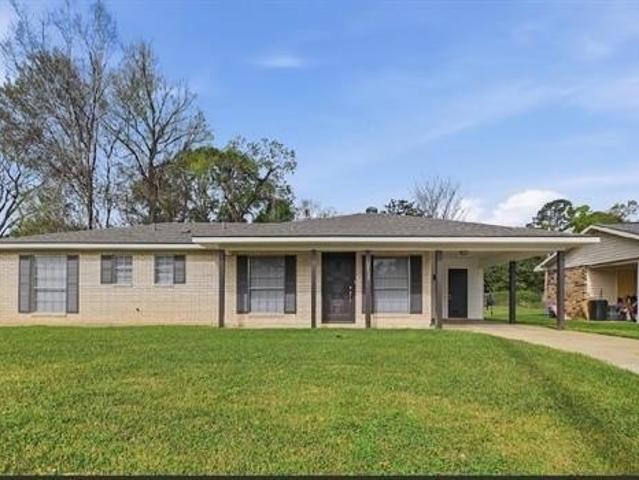 6102 Noel St, Alexandria, LA 71302