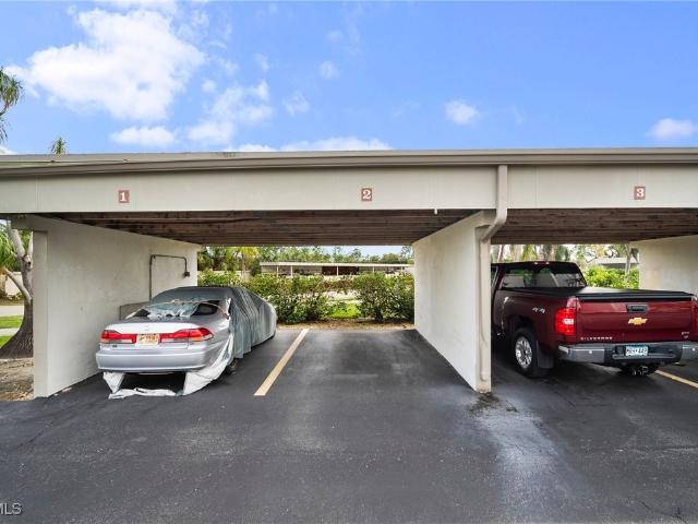 6102 Augusta Dr, Unit 302, Fort Myers, FL 33907 | MLS #2026001