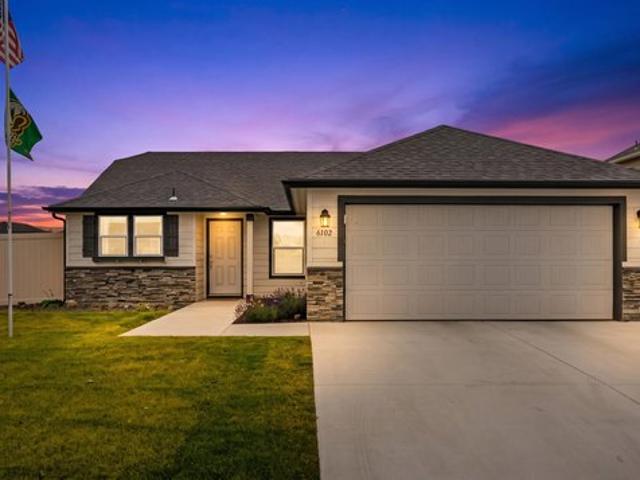 6102 Ian Ave, Yakima, WA 98903