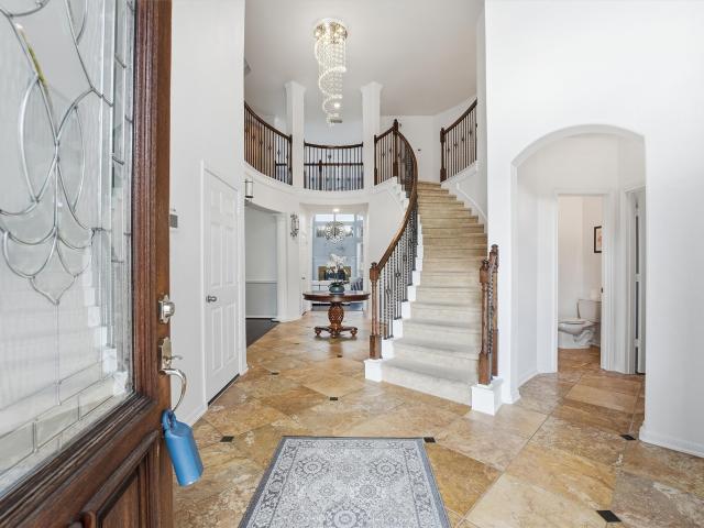 6102 Lakenshire Falls Lane