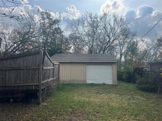6102 Live Oak Street