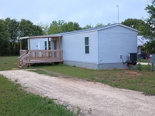 6102 S Lakeside Hills Ct, Granbury, TX 76048