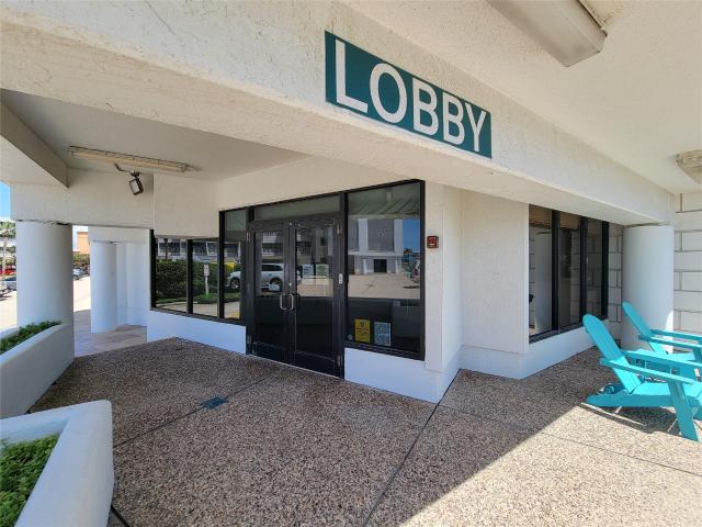 6102 Seawall Boulevard 330