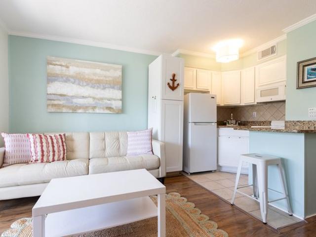 6102 Seawall Blvd Unit 140, Galveston, TX 77551