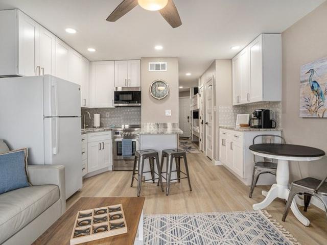 6102 Seawall Blvd Unit 390, Galveston, TX 77551