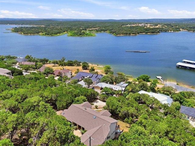 6103 Lakeshore Dr, Leander, TX 78645