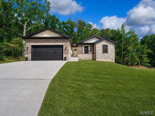 6103 Union Dr, Hillsboro, MO 63050
