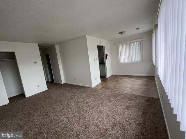 610 402 Noahs Rd, Unit 402, Pleasantville, NJ 08232 | Compass