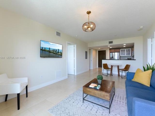 610 Clematis St Apt 406, West Palm Beach, FL 33401