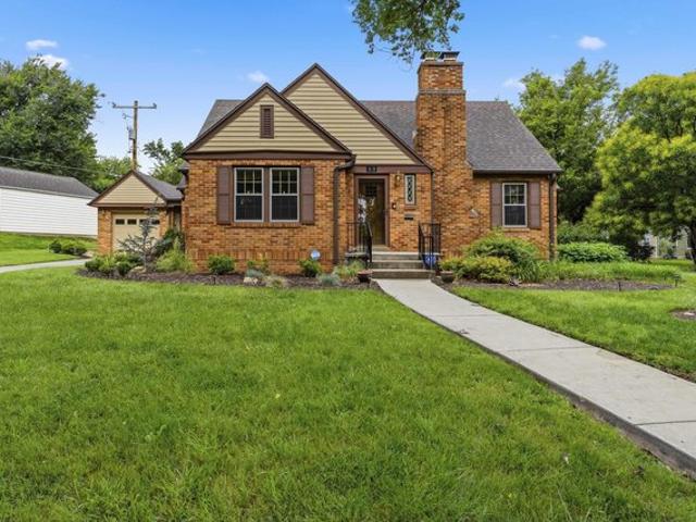 610 Crestview Dr, Junction City, KS 66441