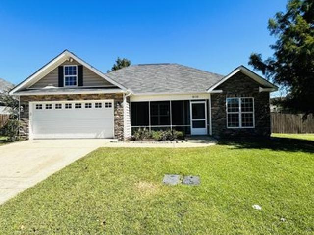 610 Amherst St, Kathleen, GA 31047