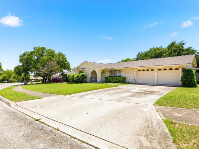 610 Amistad Boulevard