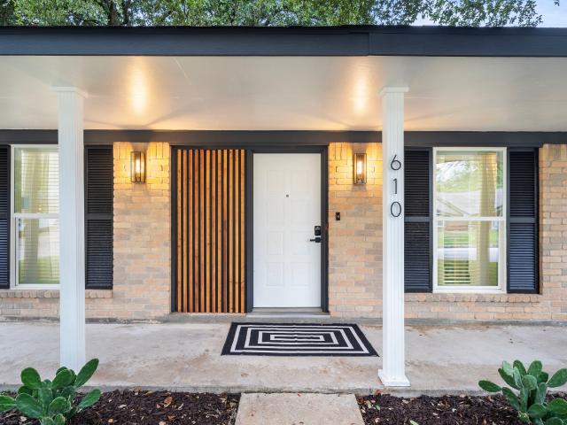 610 Acapulco Village Dr, Humble, TX 77338 | MLS #41970 | Compass