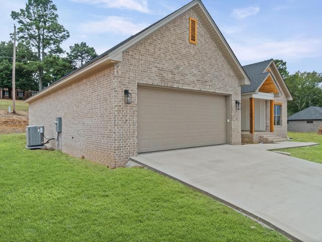 610 Adamson