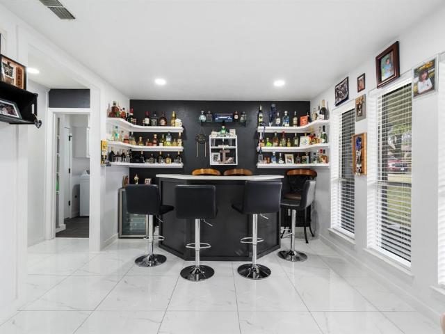 610 Athenia Way