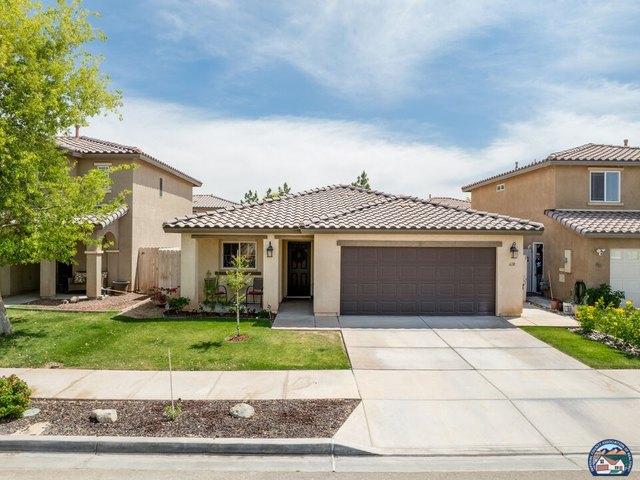 610 Dulles Dr, Imperial, CA 92251