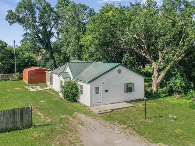610 E 5th St, Dewey, OK 74029