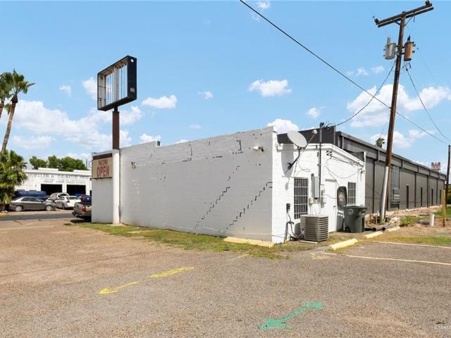 610 E 9th Street