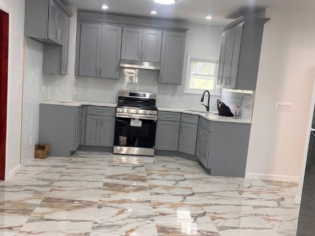 610 E 3rd Street 2