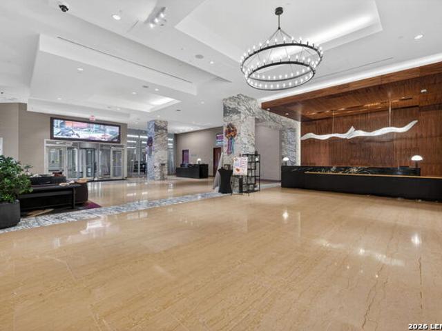 610 E Market St, Unit 2605