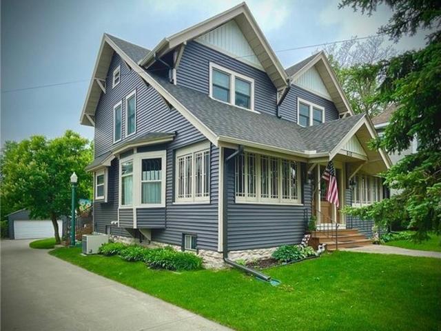 610 E Park Ave, Albert Lea, MN 56007