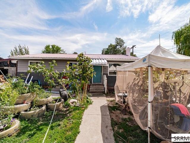 610 Elaine St, Blackfoot, ID 83221