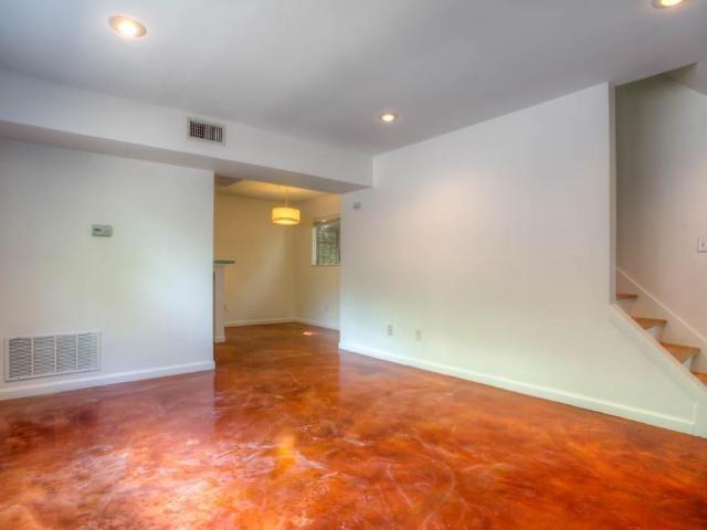 610 Franklin Blvd # C