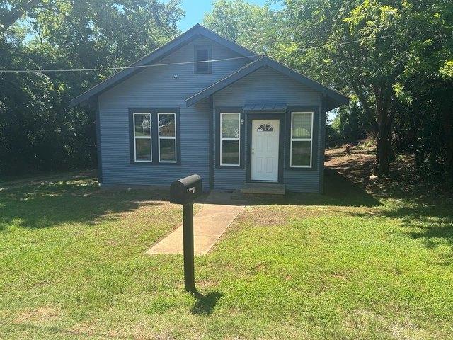 610 Harrison St, Palestine, TX 75803